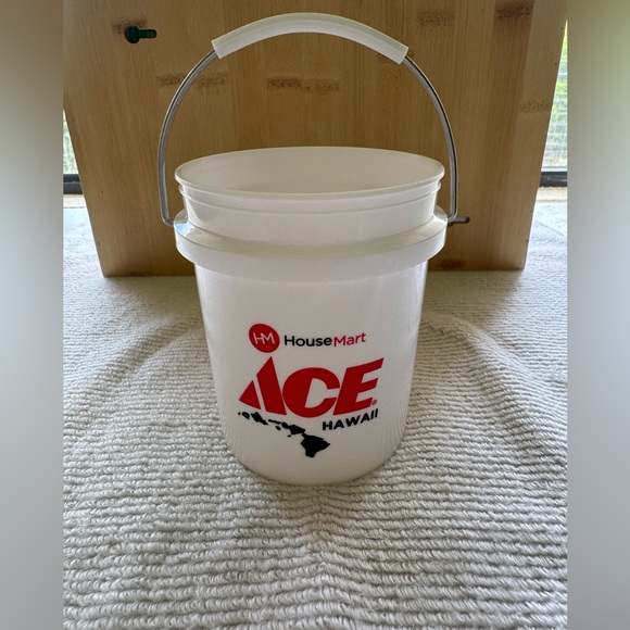 Ace Hardware | Holiday | Ace Hawaii Viral Mini Bucket Holds 5 Quarts ...